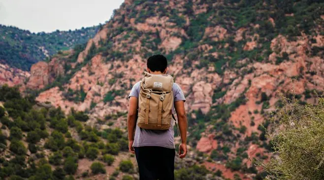 Bacaan Doa Mendaki Gunung dalam Islam untuk Memohon Keselamatan | Narasi TV