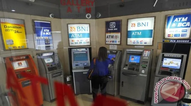 Anjungan Tunai Mandiri (ATM): Fungsi, Jenis, dan Cara Menggunakanya ...