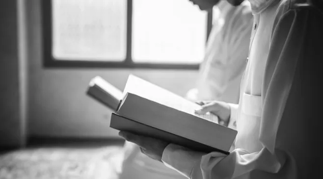 Bacaan Wirid Sakran Lengkap dalam Aksara Arab, Latin, dan Artinya ...